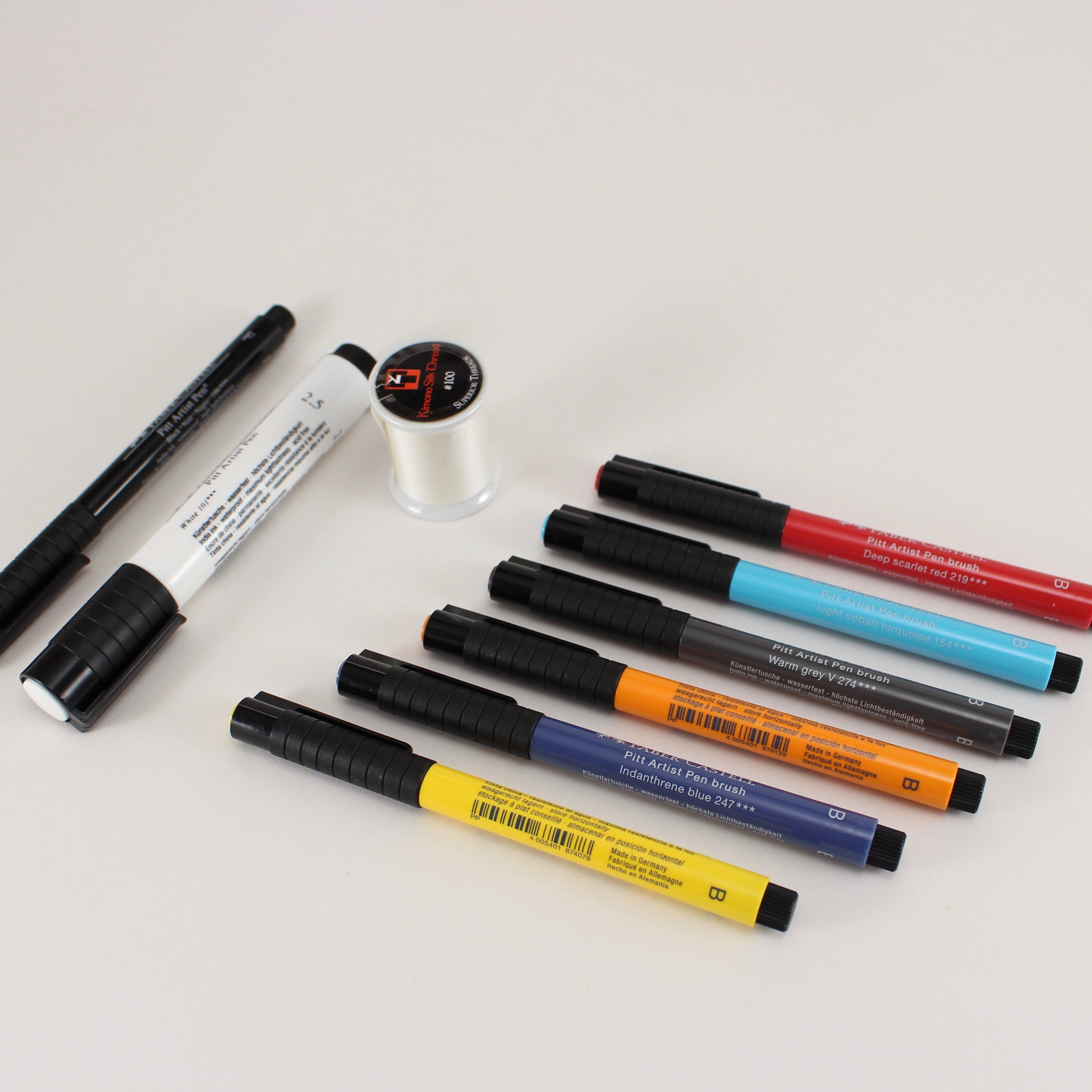 Complete India ink marker set with silk
